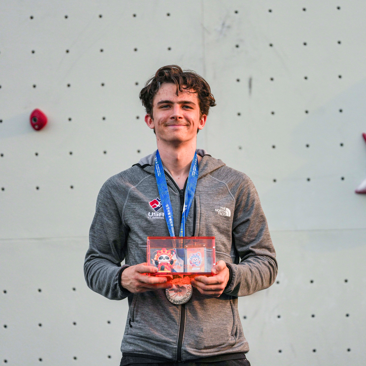 Sport climbing speed world record holder Watson enjoys time in Chengdu ...
