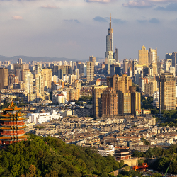 Live: Overlooking Nanjing's urban skyline from Yuejiang Tower - CGTN