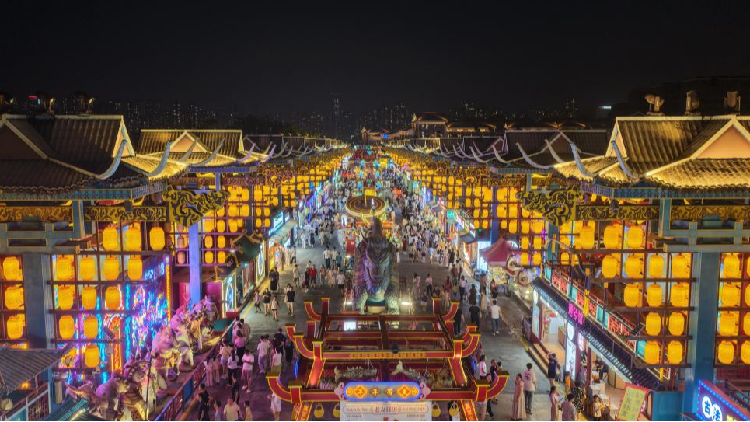 Live: 'Nanning's Night' showcases the vibrant night life in Nanning - CGTN