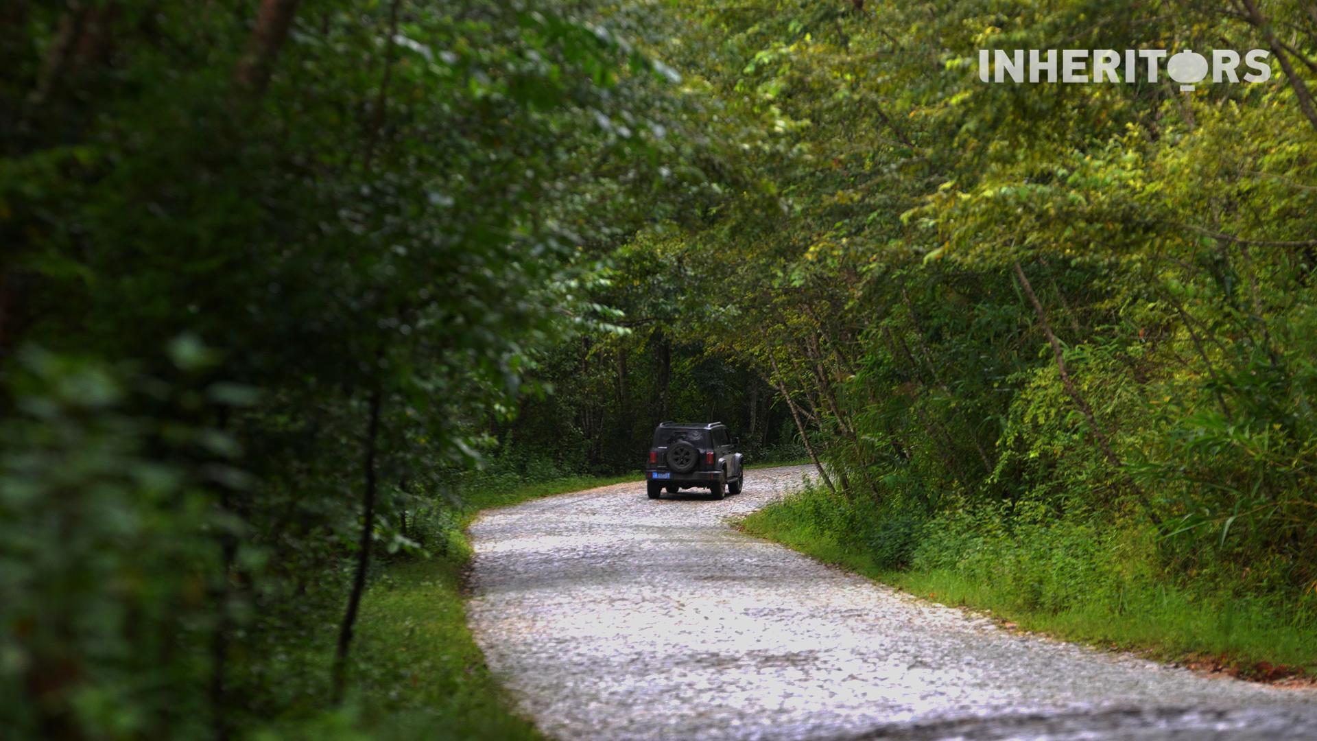 This bumpy mountain road ‘jolts’ its way to World Heritage - CGTN