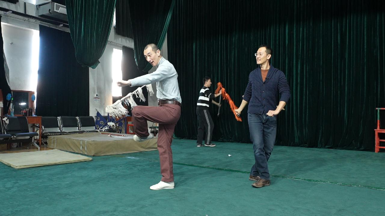 One whip, one stage: A horse comes alive - CGTN