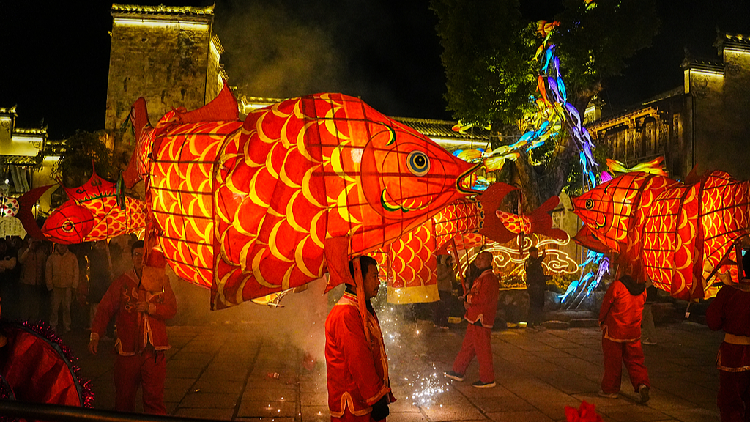 Lantern Festival celebrated with glowing lights and sweet traditions - CGTN