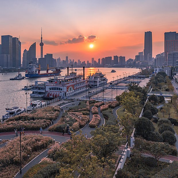 Live: Dazzling nightscape at Shanghai's Yangpu Riverside – Ep. 3 - CGTN