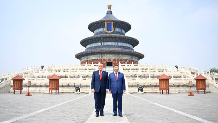 Xi Jinping, Donald Trump visit Temple of Heaven in Beijing - CGTN