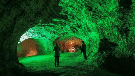 Can visiting this Turkish salt mine cure asthma? - CGTN