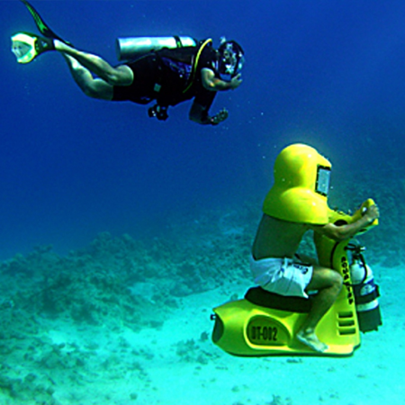 Underwater motorbike makes sea journey without diving skills possible ...