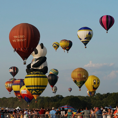 Balloon festival hits the summer sky in the U.S. - CGTN