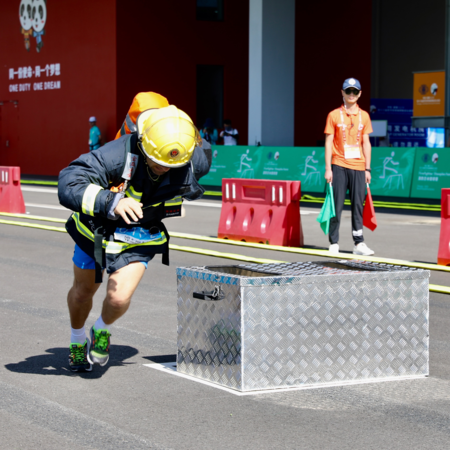 Ultimate firefighter competition a test of speed, strength and will - CGTN