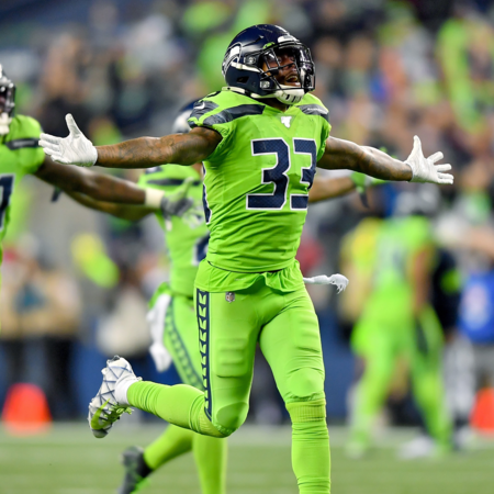 Wilson stars as Seahawks down Rams 30-29 in NFL thriller - CGTN