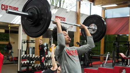 How do NBA teams keep their reopened practice facilities safe? - CGTN