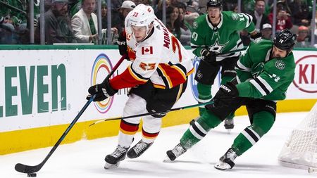 Flames score 3 power-play goals, beat Stars 5-1 - CGTN