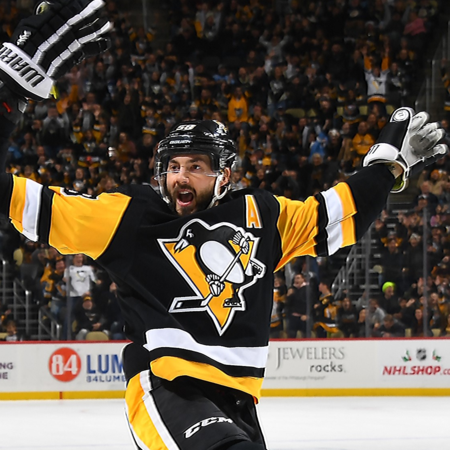 Penguins score 6 times in 3rd, rally past Canucks 8-6 - CGTN