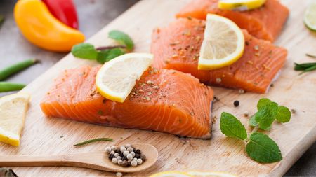 Genetically modified salmon to be sold in the U.S. - CGTN