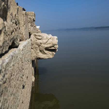 16-century stone bridge 'rises' from underwater in E China - CGTN