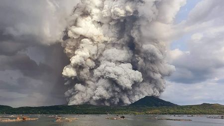 Live: Taal Volcano near Manila erupts, spewing ash and steam - CGTN