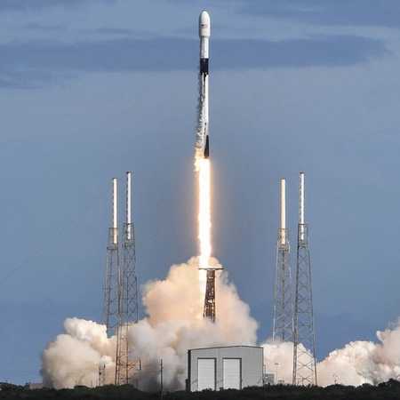 SpaceX launches 60 more mini satellites for global internet - CGTN