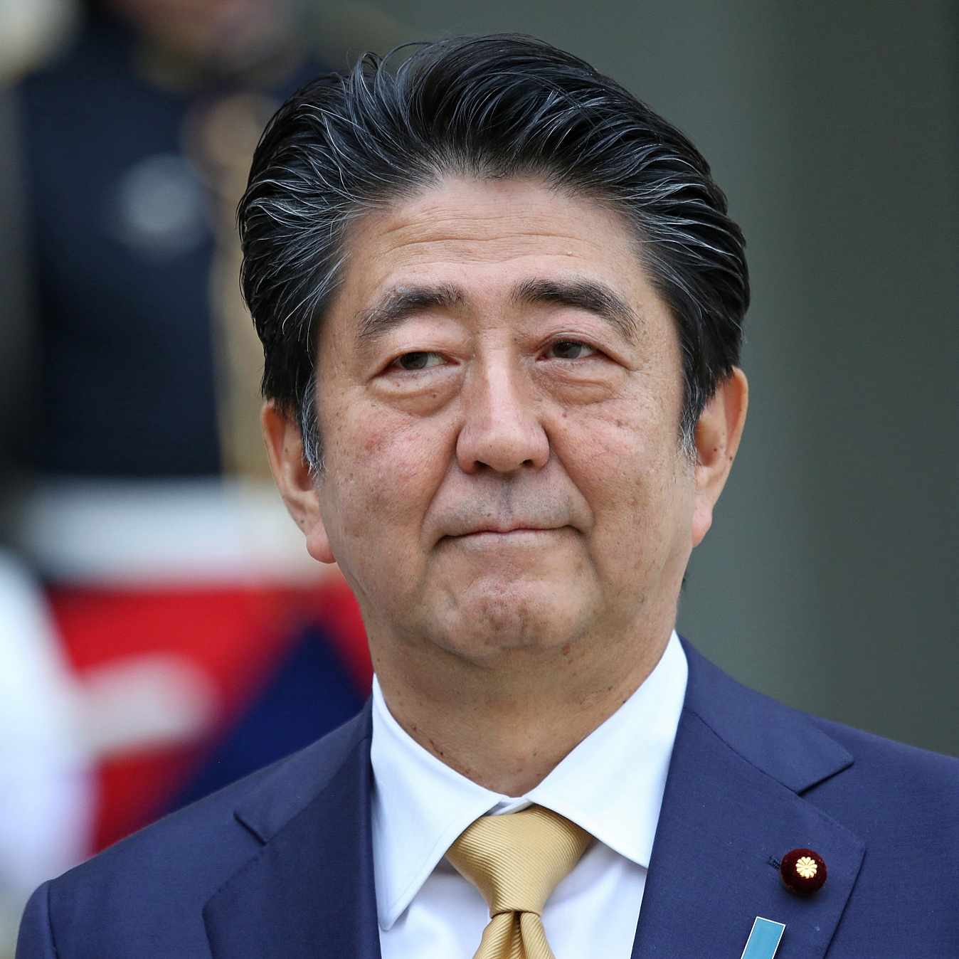 What signals does Abe's China trip send? - CGTN