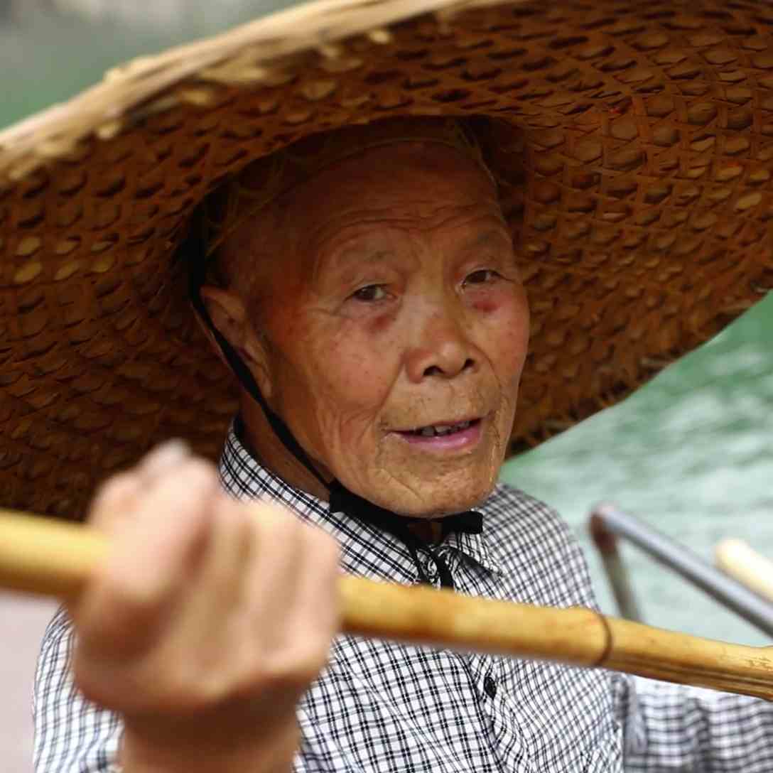 A 141-year-old ferry run by one family - CGTN