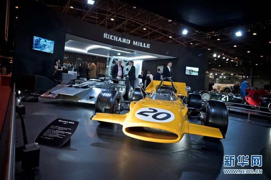 "Retromobile" expo puts old cars on show in Paris - CGTN