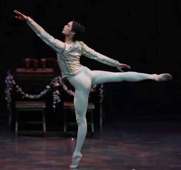 Shanghai Ballet announces springtime offerings - CGTN