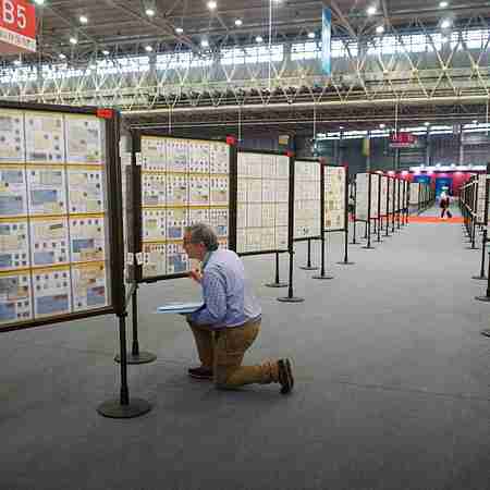 Live: Pick the stamp you want the most at the World Stamp Exhibition - CGTN