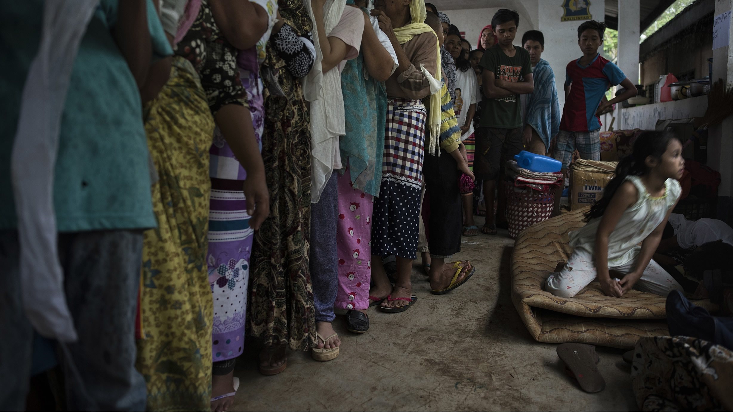 Philippines kidnap video shows priest pleading for lives of 200 ...