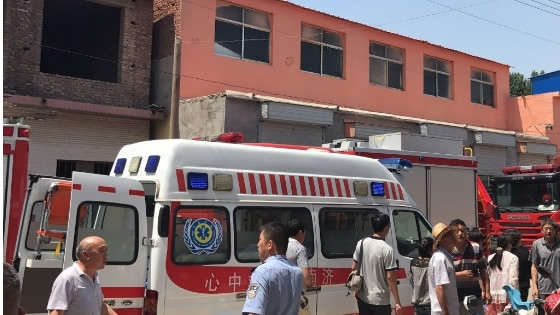 4 trapped, 6 rescued after building collapse in E China - CGTN