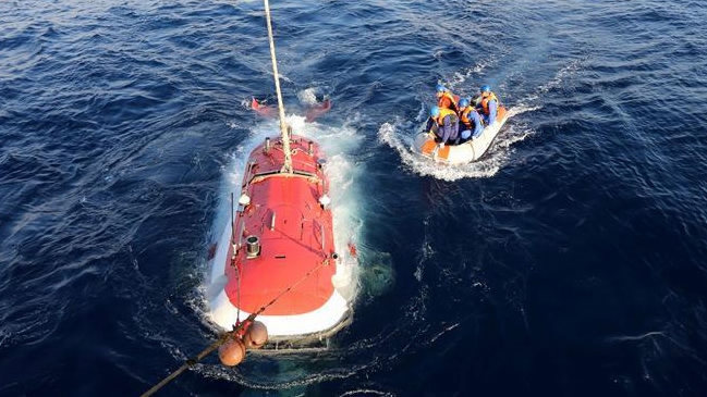 Chinese submersible Jiaolong completes South China Sea dive - CGTN