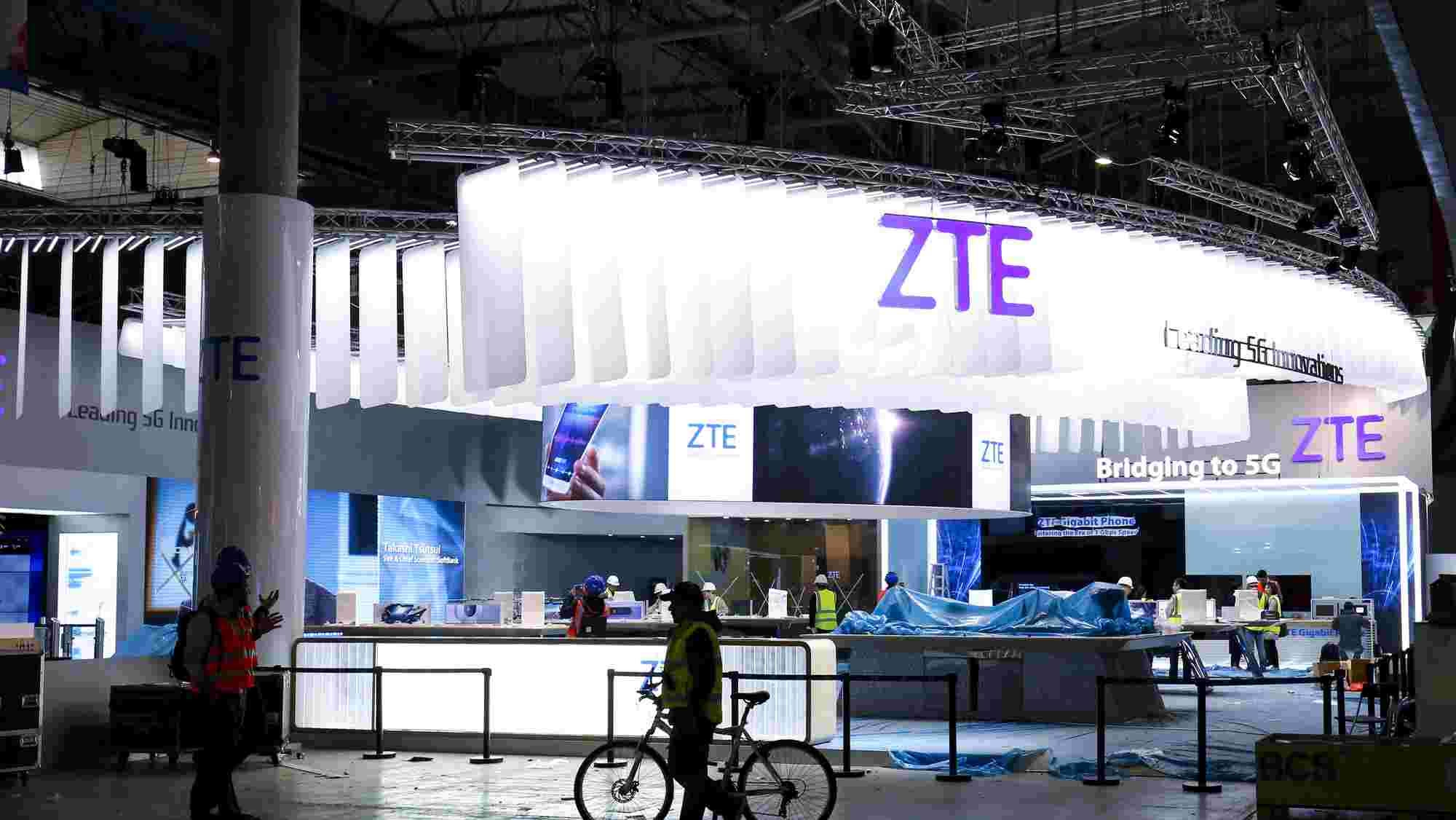ZTE launches world's first smartphone with 5G technology - CGTN