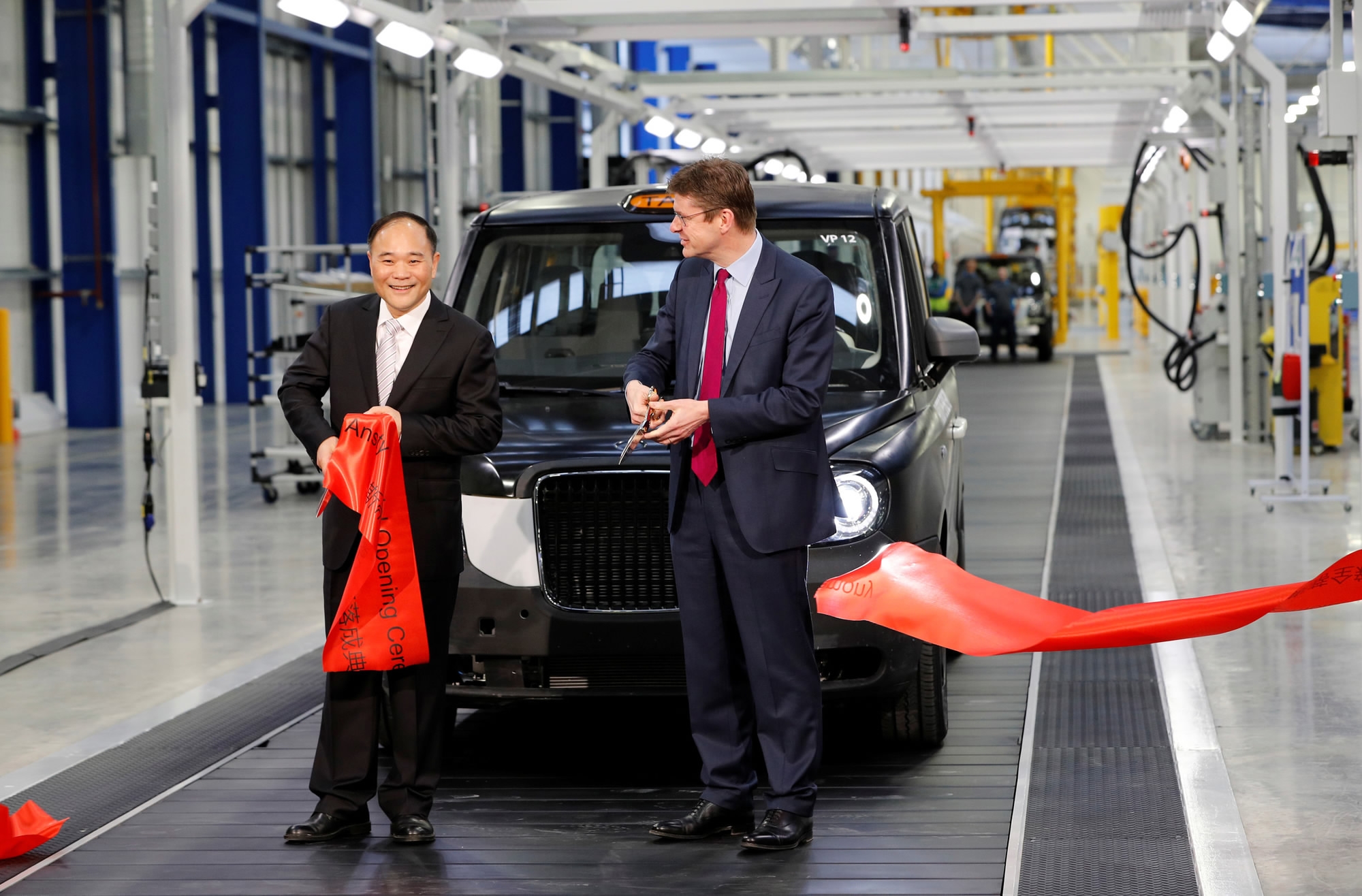 China automaker Geely to build electric black London taxi cabs - CGTN