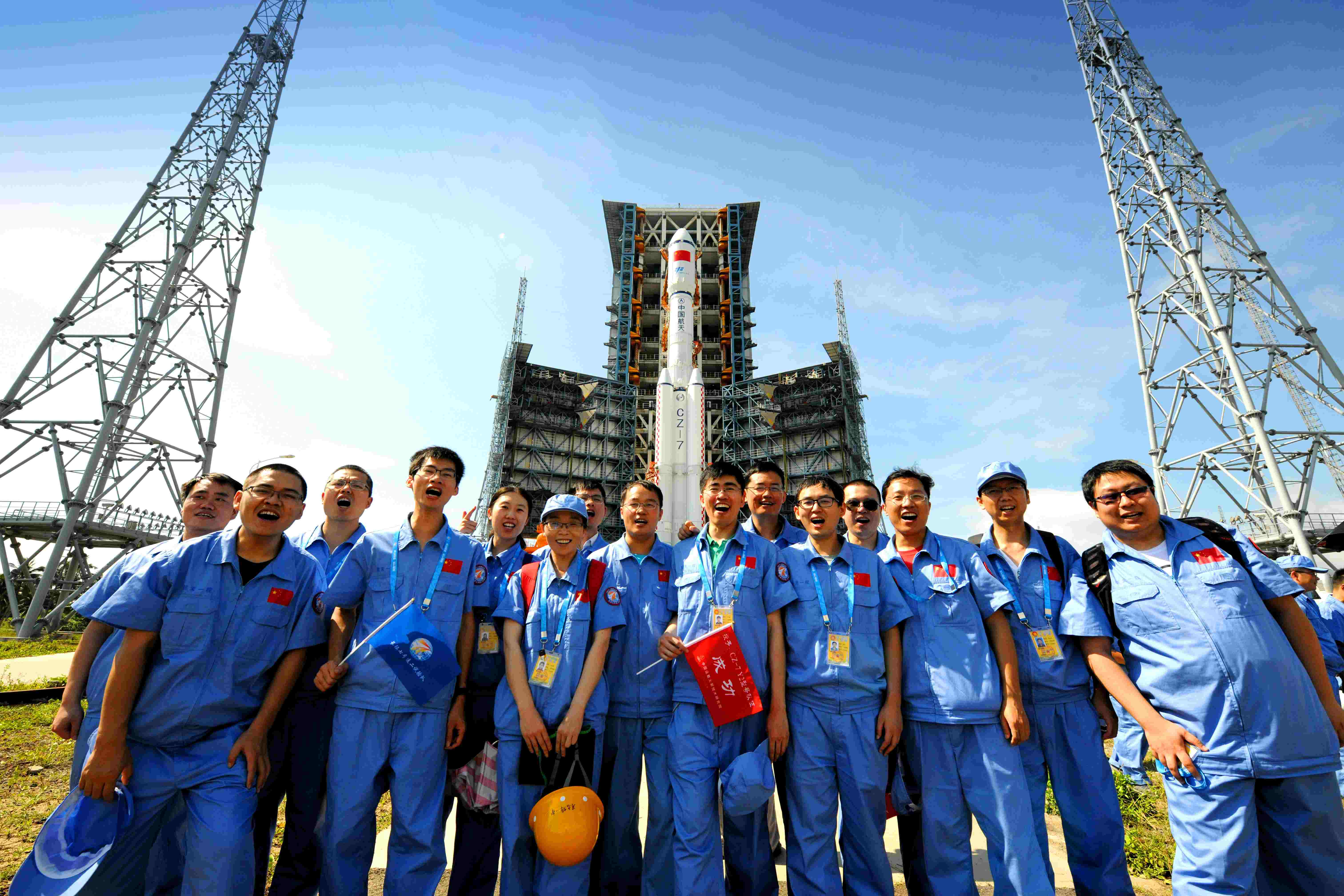 Reporter's diary: Witnessing Tianzhou-1 blast into space - CGTN