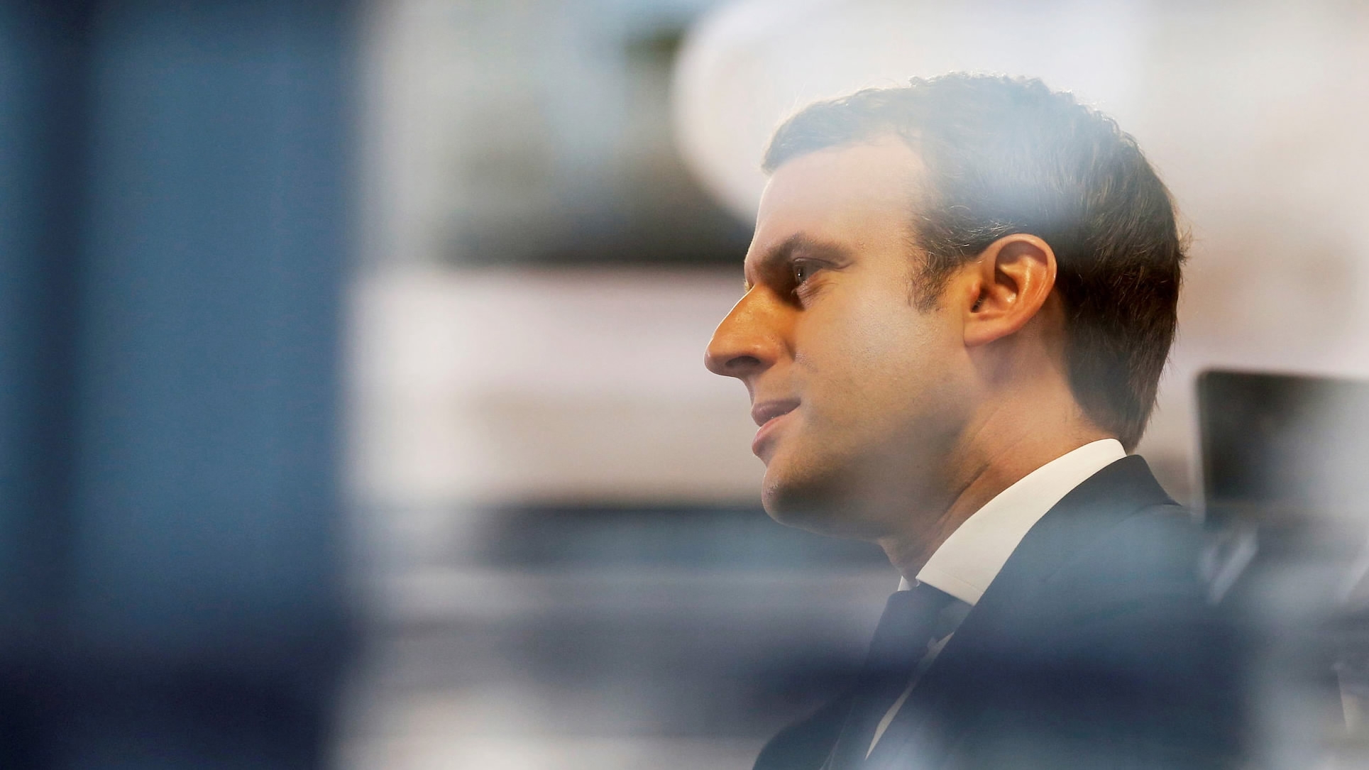 French MP dies campaigning for Macron - CGTN