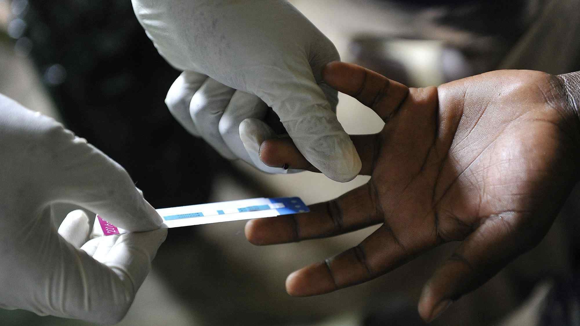 Kenyan activist inspires young people to address HIV/AIDS stigma - CGTN