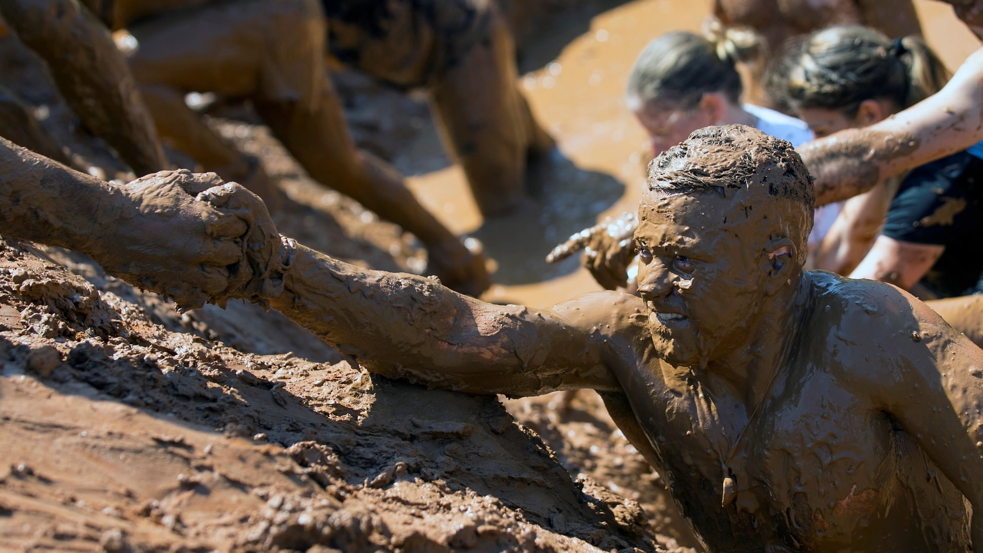 Festivities at Israel's first Mud Day - CGTN