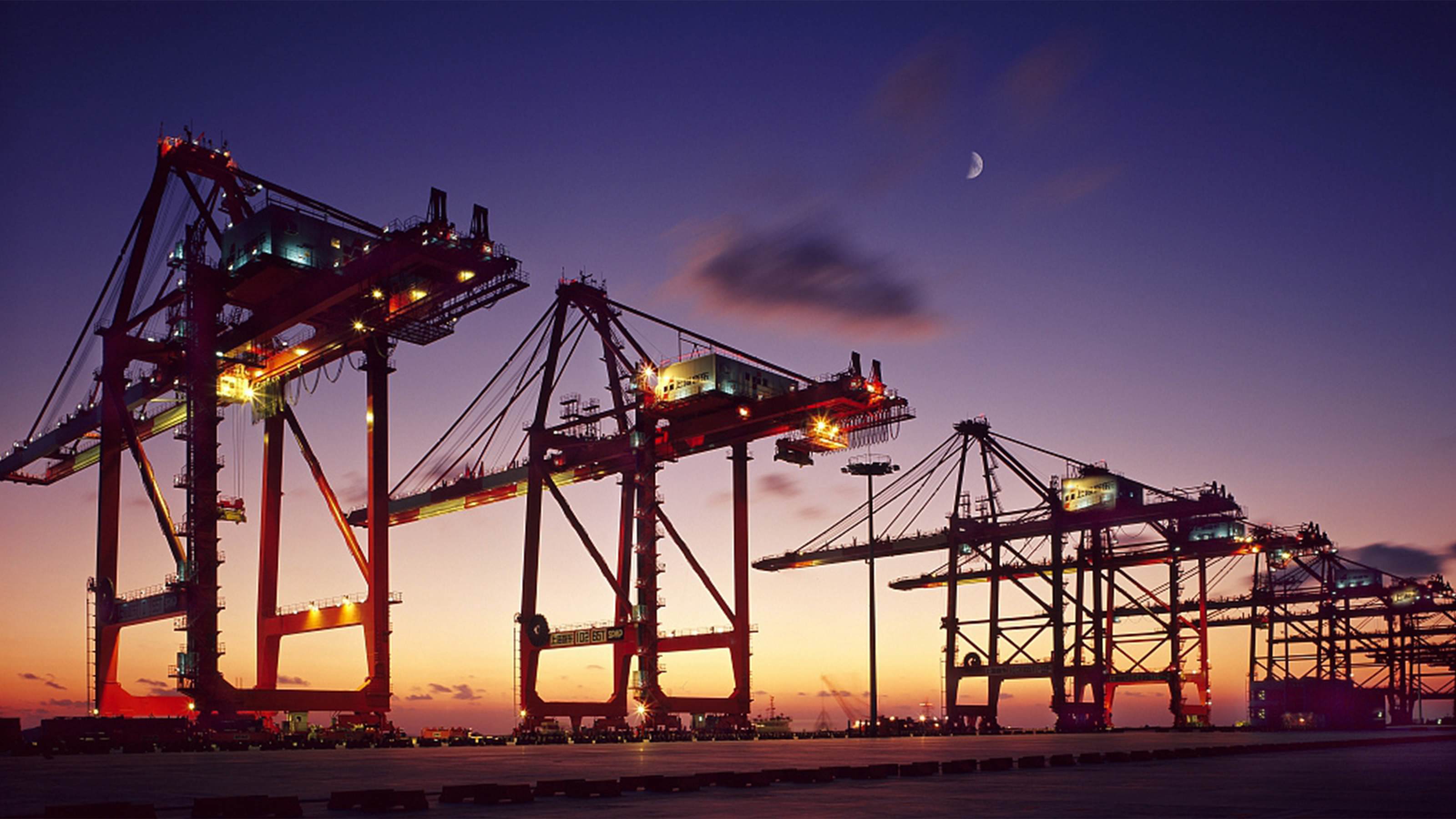 Live: Go smart, go green as Yangshan Port opens - CGTN