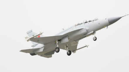 China-developed two-seat fighter trainer succeeds in maiden flight - CGTN