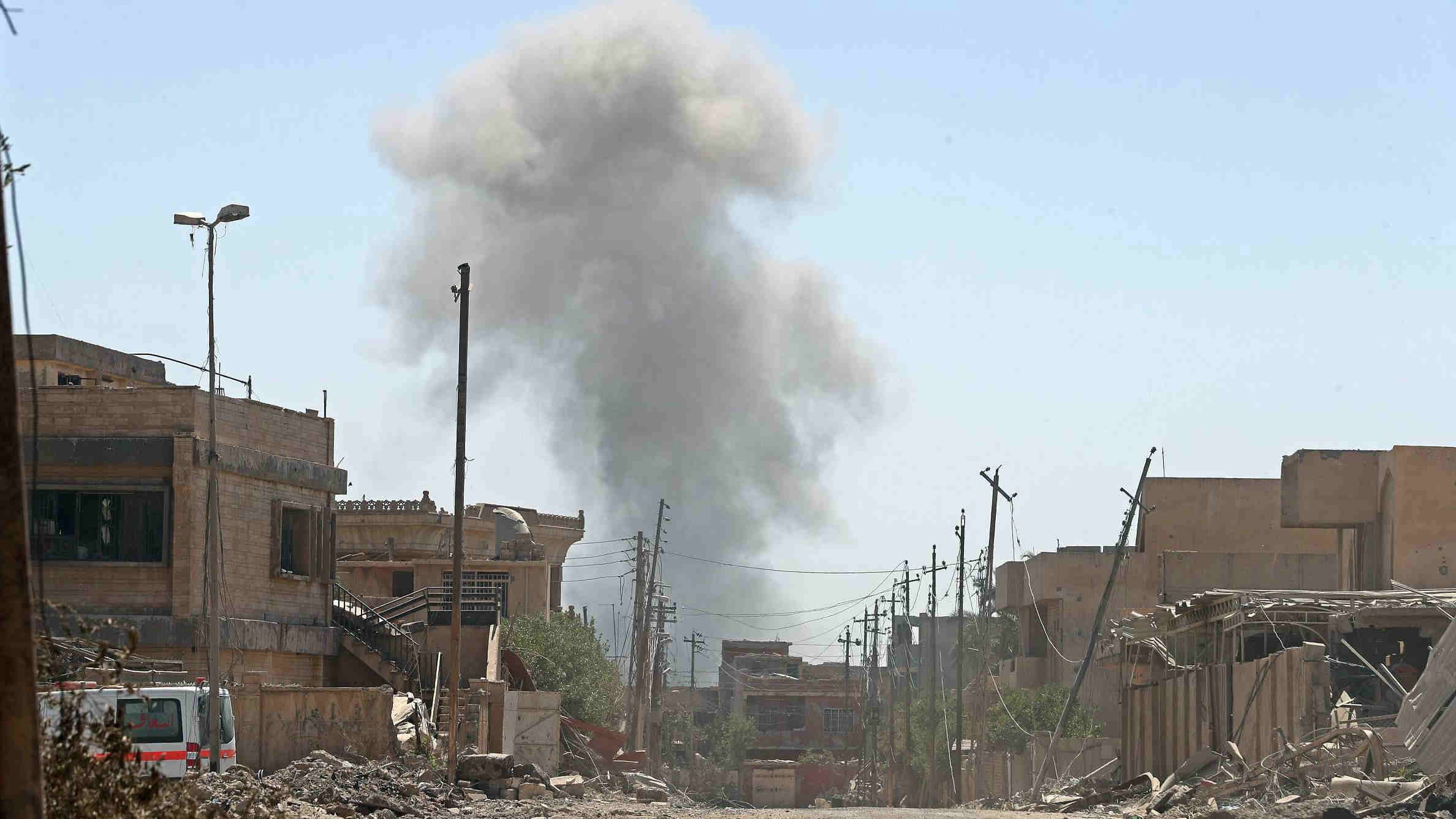 Dozens of fleeing civilians killed, wounded by ISIL mortar fire in ...