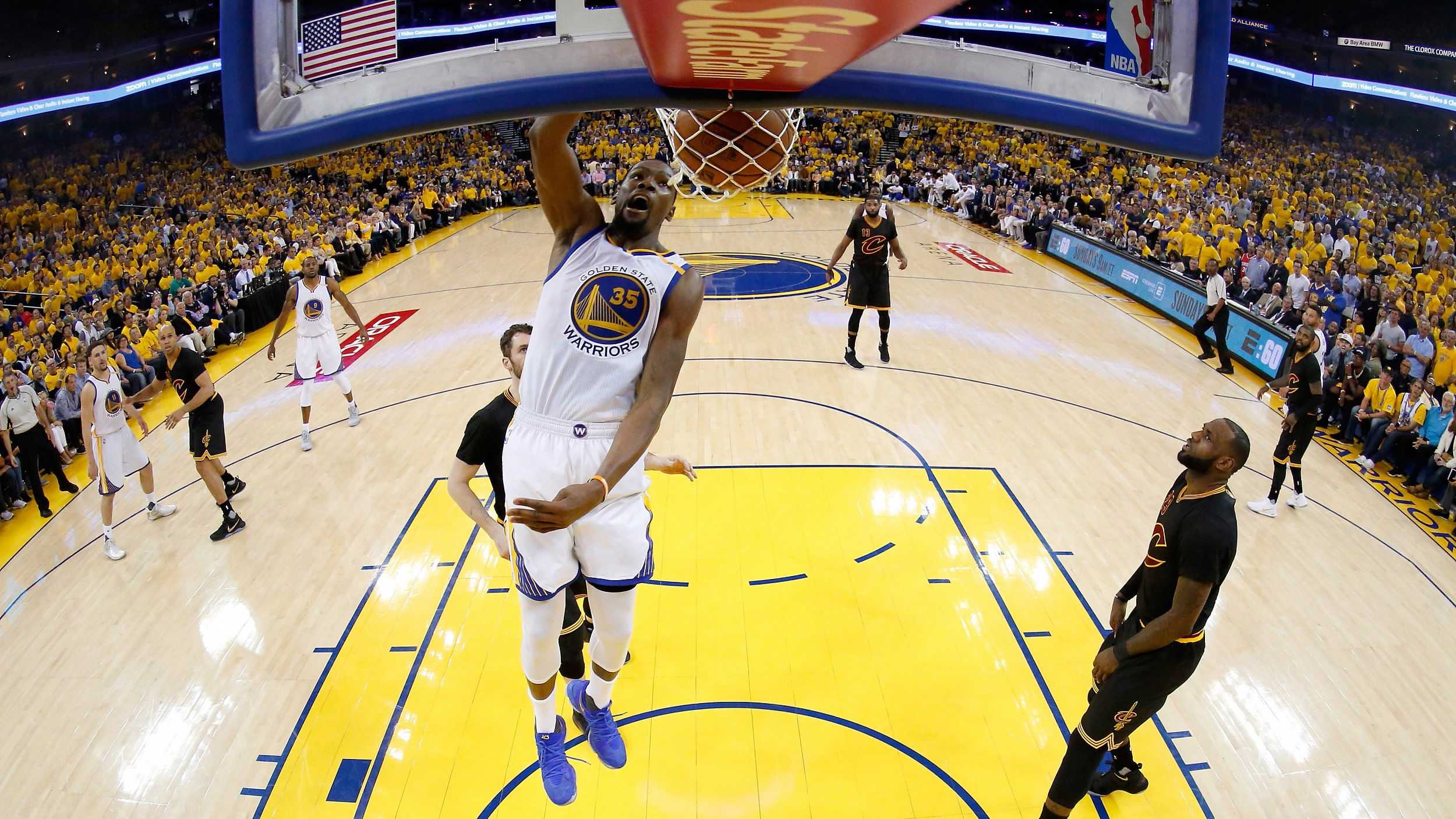 Warriors ripped Cavaliers with a 2-0 NBA final series lead - CGTN