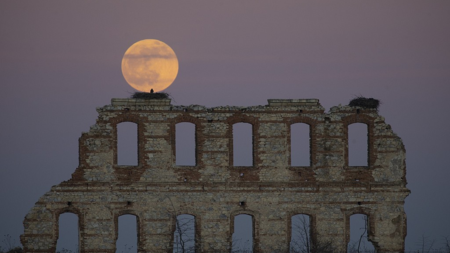 First full moon of 2020 spotted worldwide - CGTN