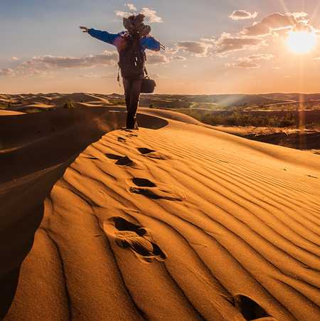Live: Extreme heat activities in the desert - CGTN