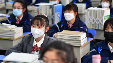 Live: Students back to school after months of homeschooling - CGTN