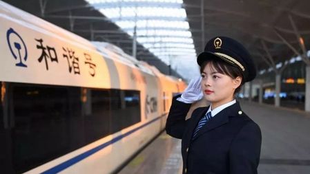 Meet China's first batch of female high-speed train drivers - CGTN
