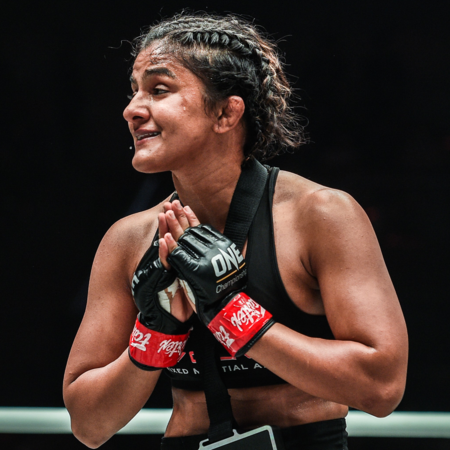 Meng Bo and Ritu Phogat win their ONE Championship debuts in Beijing - CGTN