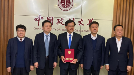 HK lawmaker Junius Ho receives honorary doctorate from CUPL - CGTN